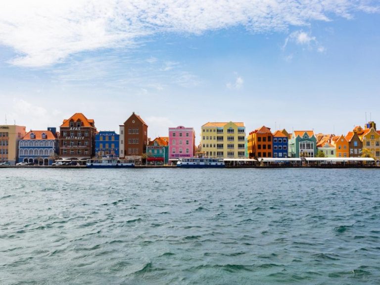 Curaçao continues to post solid results in 2025 - TravelPress