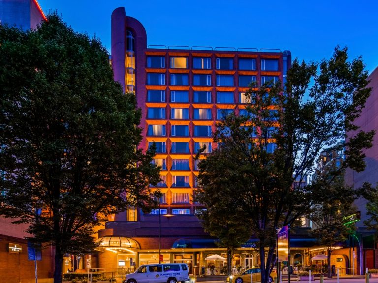 Discover Canada With WorldHotels’ New Portfolio Of Hotels - TravelPress